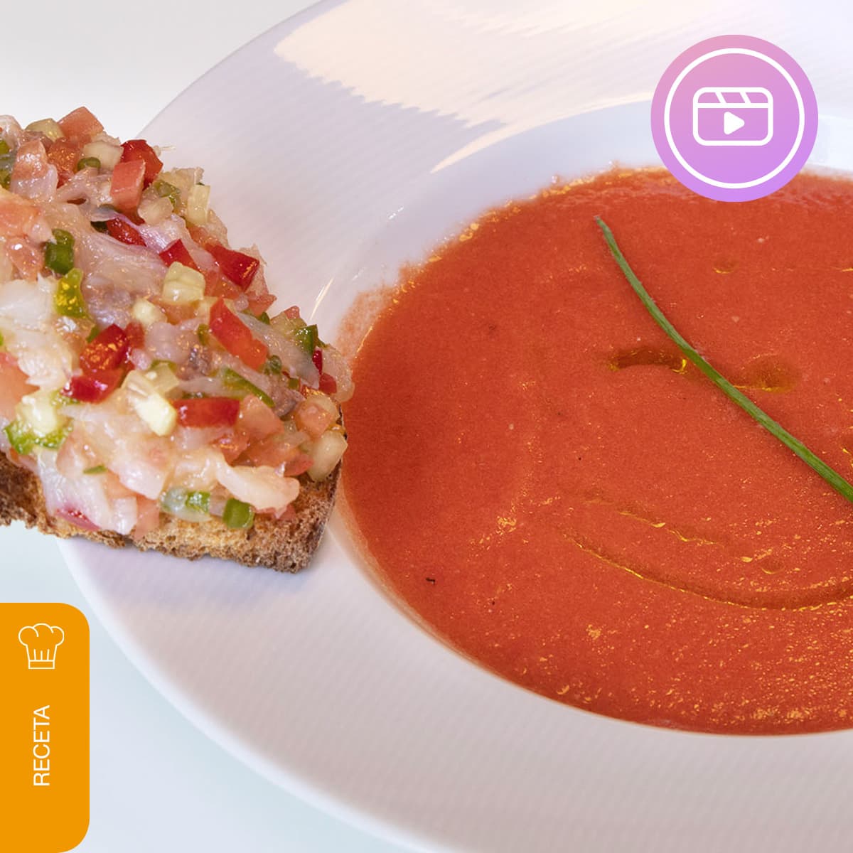 Receta de gazpacho con tostada de picadillo de bacalao - Blog Ana María ...